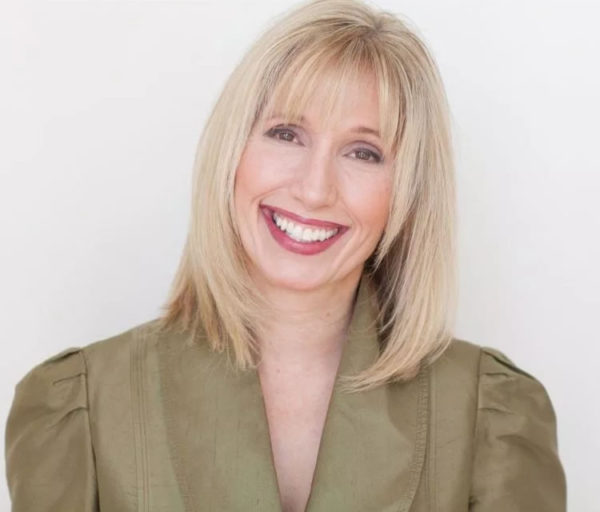 About - Figure Facts